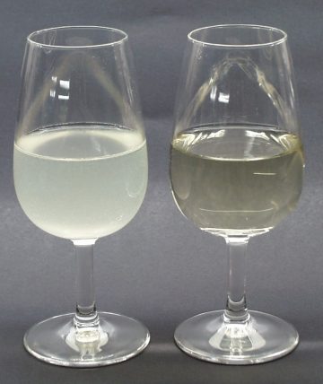 Raise your glass: new nanotech clears haze from white wine - Winetitles